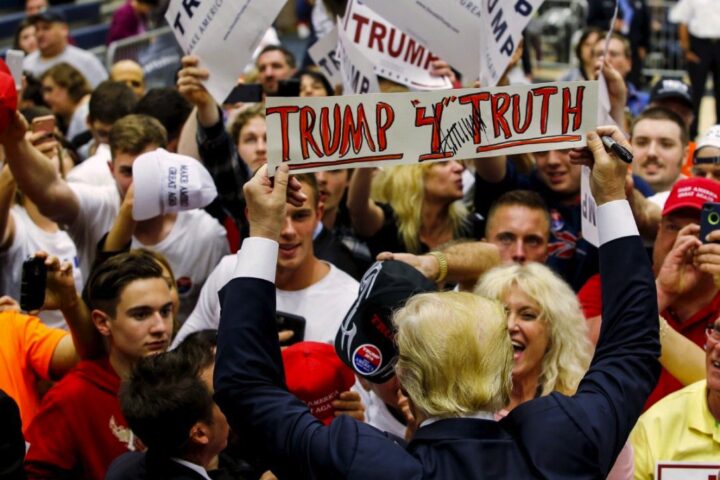Post-Truth Batağına Saplanan Kimler ? - Kritik Bakış